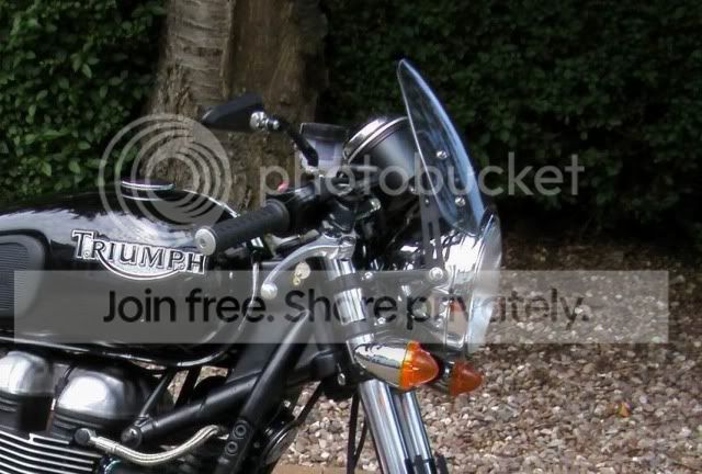 Dart flyscreen on 2009 Thruxton | Triumph Rat Motorcycle Forums