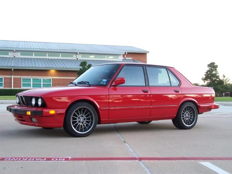 i wanna see your e28's!