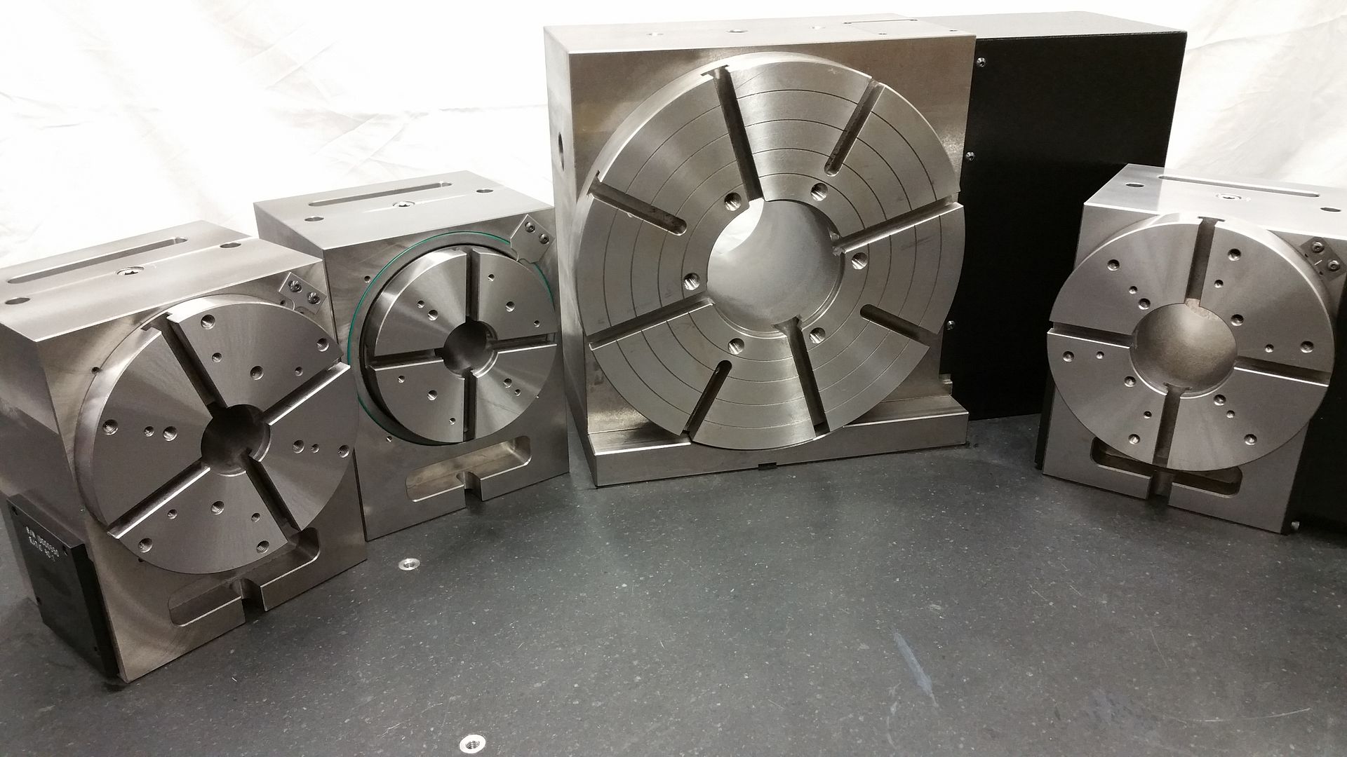 NEW! FADAL 15" Diameter 4th-Axis Rotary Table INDEX DESIGNS CNC VH15 ...