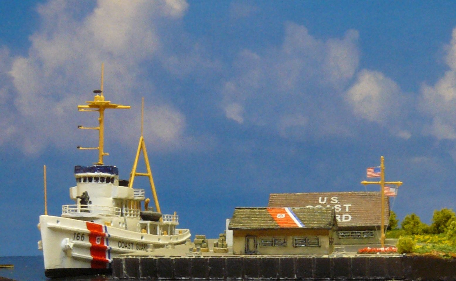 The Ship Model Forum • View topic - 1/700 USCGC Tamaroa WMEC-166