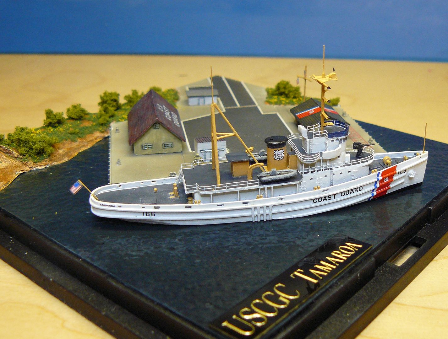 The Ship Model Forum • View topic - 1/700 USCGC Tamaroa WMEC-166