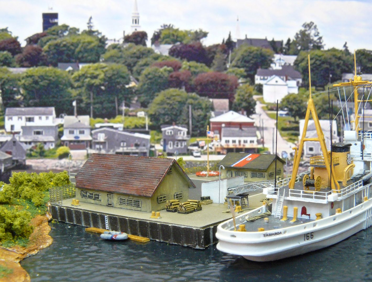 The Ship Model Forum • View topic - 1/700 USCGC Tamaroa WMEC-166