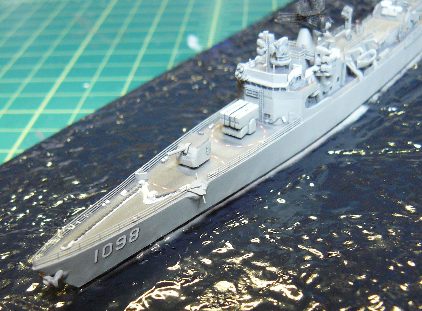 The Ship Model Forum • View topic - 1/700 USS Glover FF-1098 Conversion