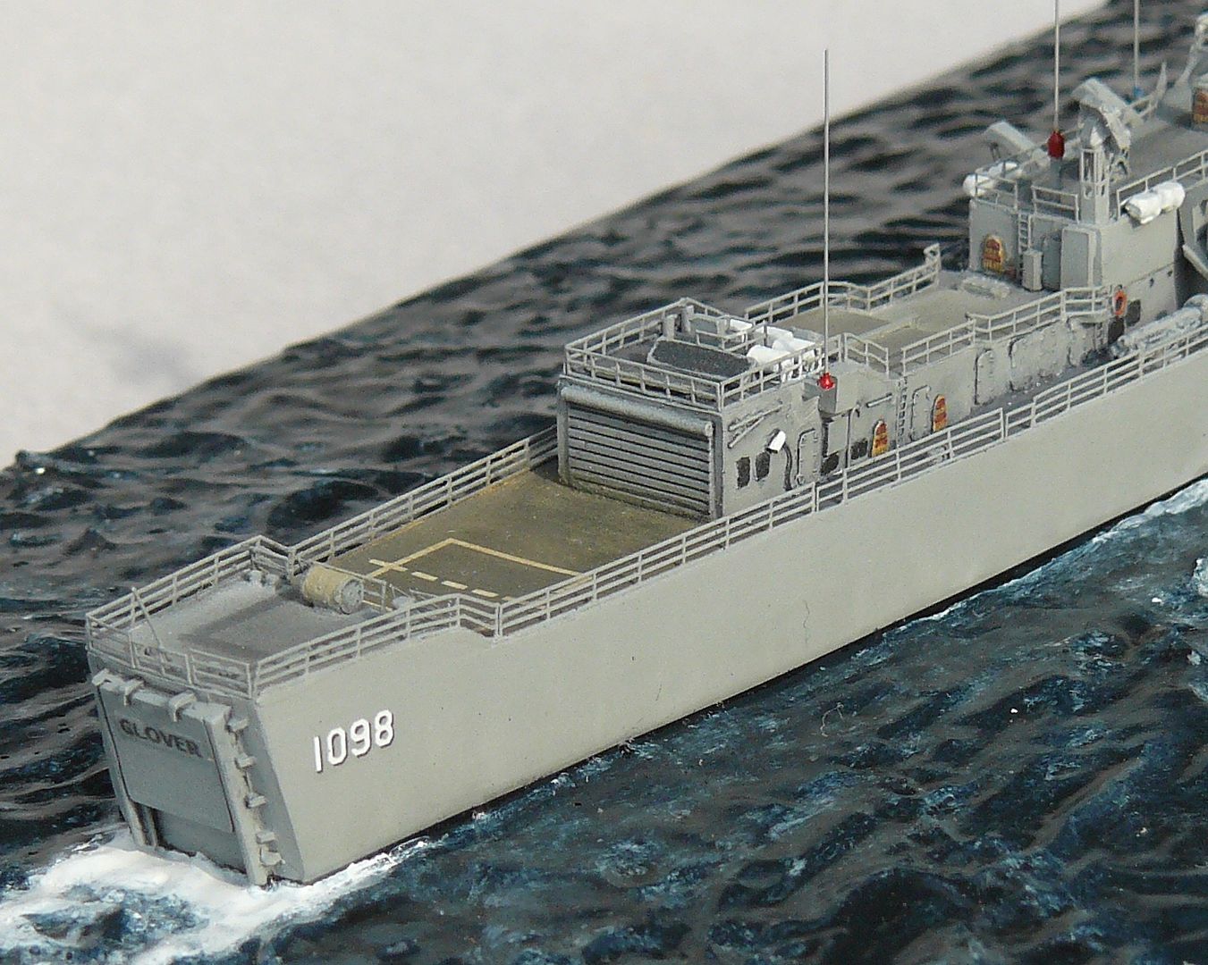 The Ship Model Forum • View topic - 1/700 USS Glover FF-1098 Conversion