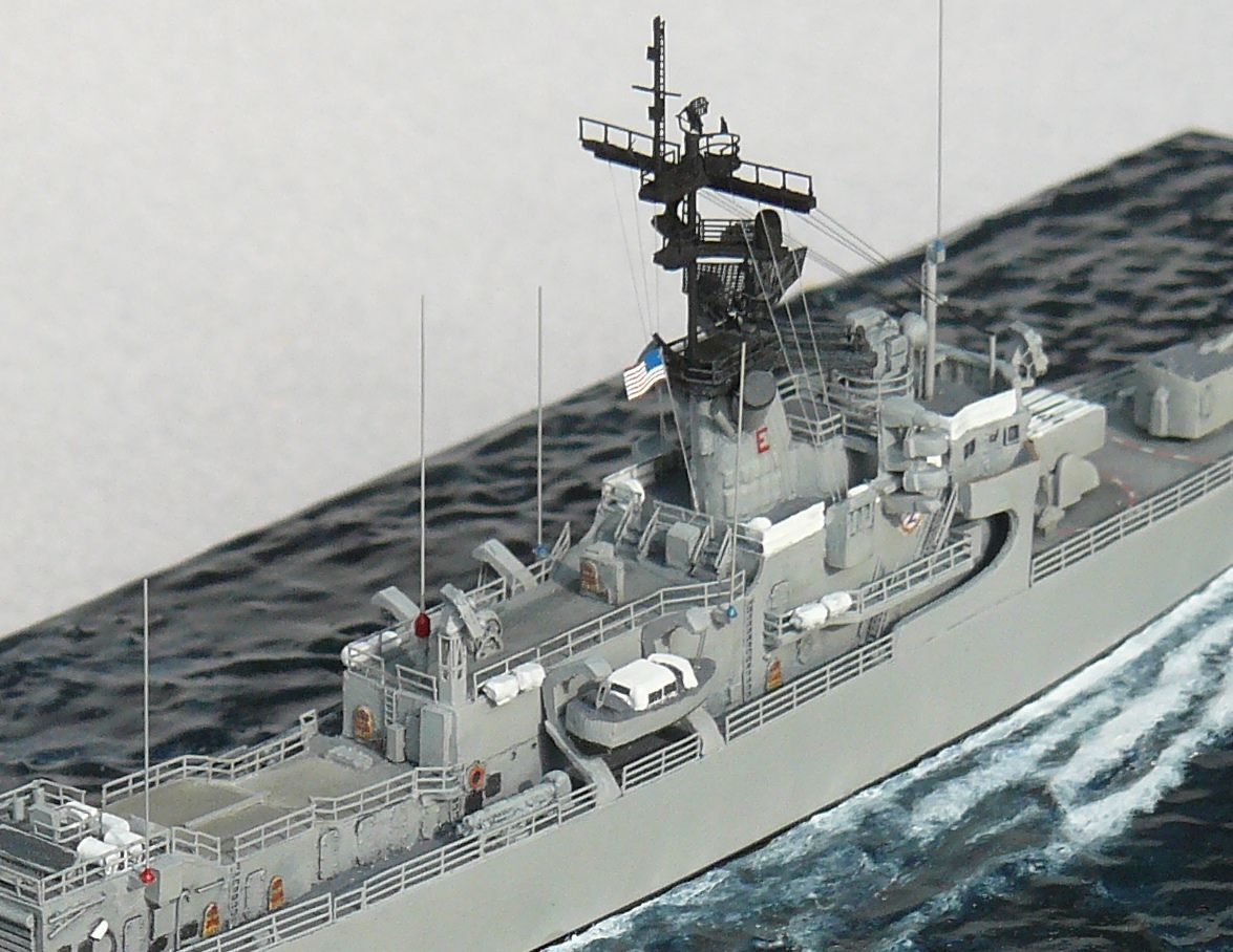 The Ship Model Forum • View topic - 1/700 USS Glover FF-1098 Conversion