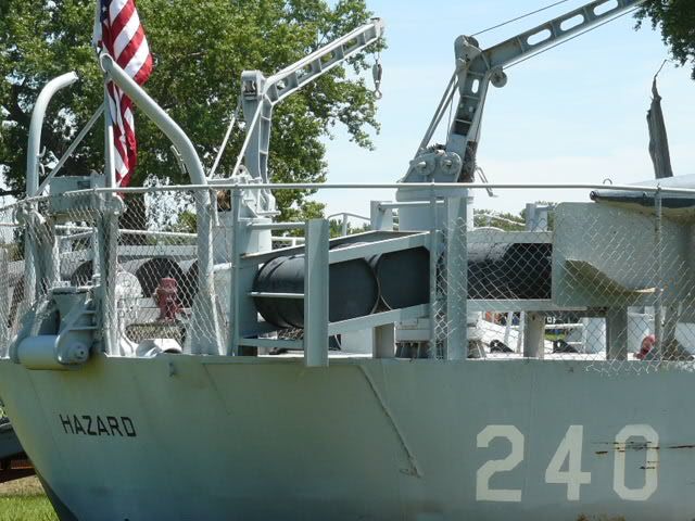 The Ship Model Forum • View topic - 1/48 scale Admirable Class Minesweeper